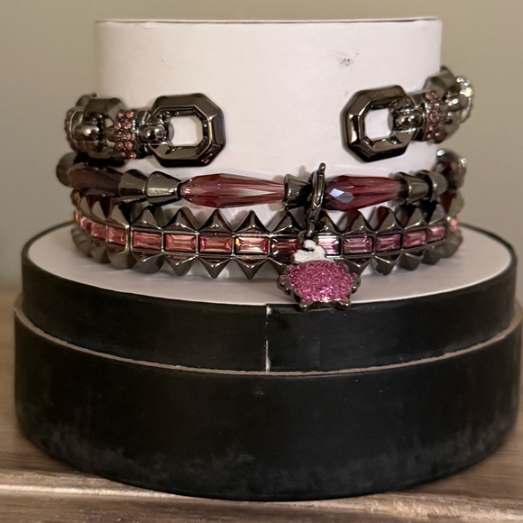 Bomb Party | Jewelry | Bomb Party 225 Halloween Stack Darkness Never ...